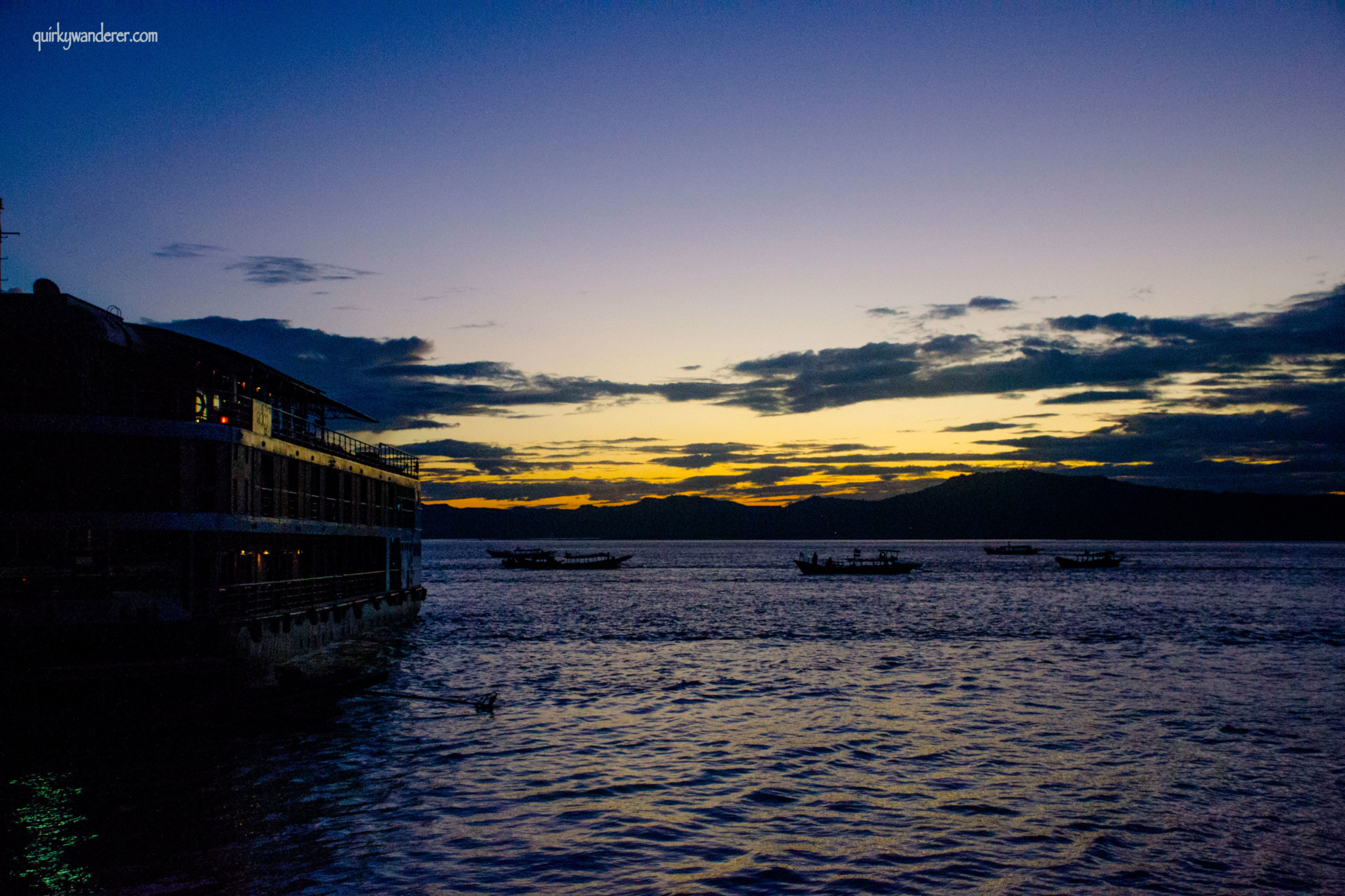Bagan : Of sunrises and sunsets - Quirky Wanderer